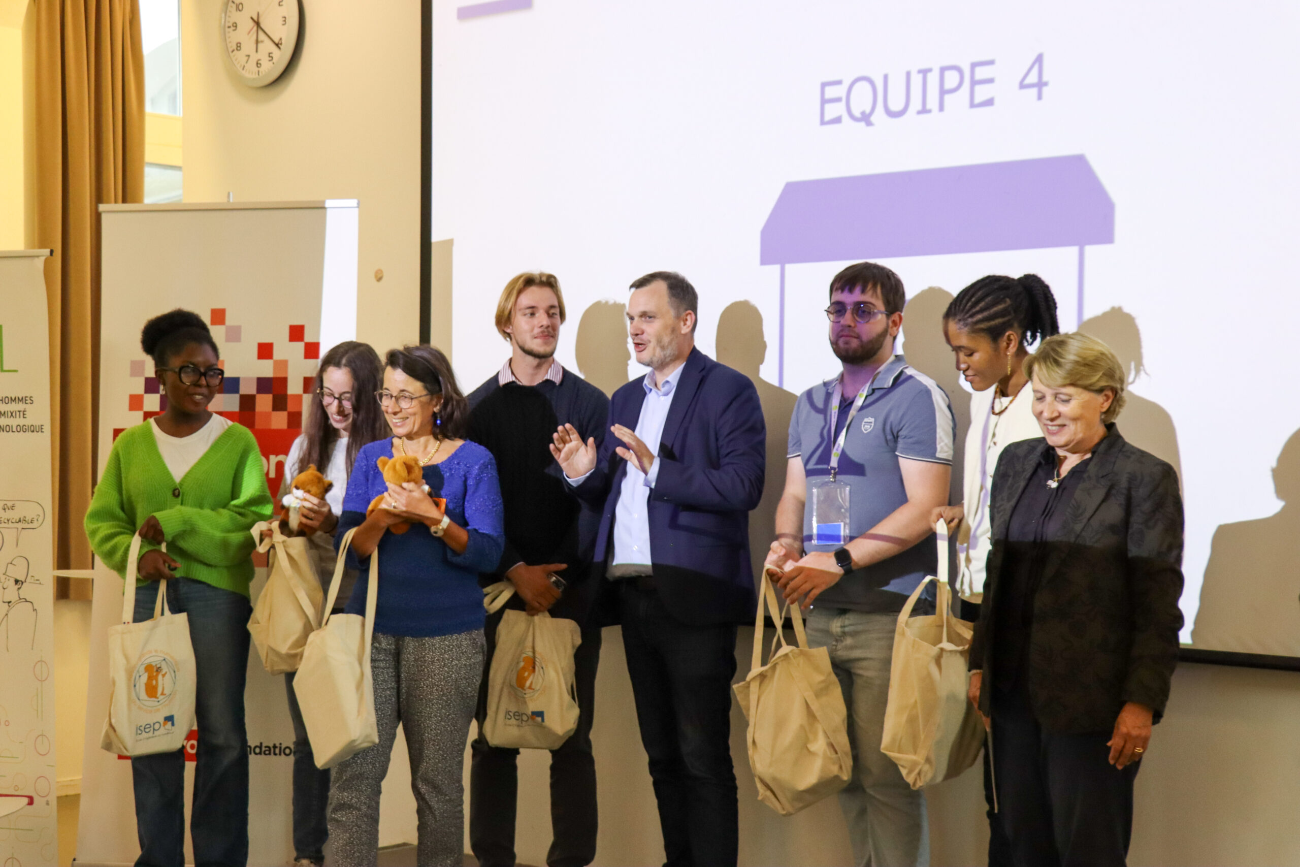 École d'ingénieurs du numérique, Paris et Bordeaux - Isep